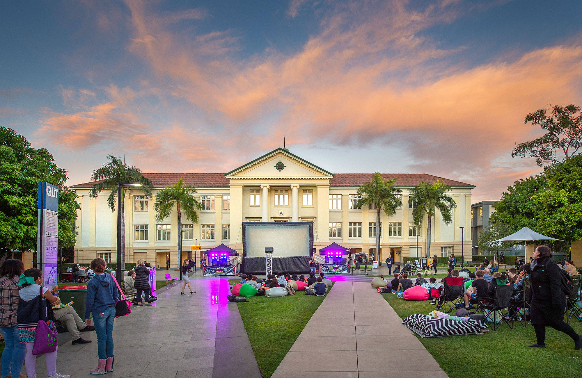Queensland University of Technology | Studer på QUT | KILROY